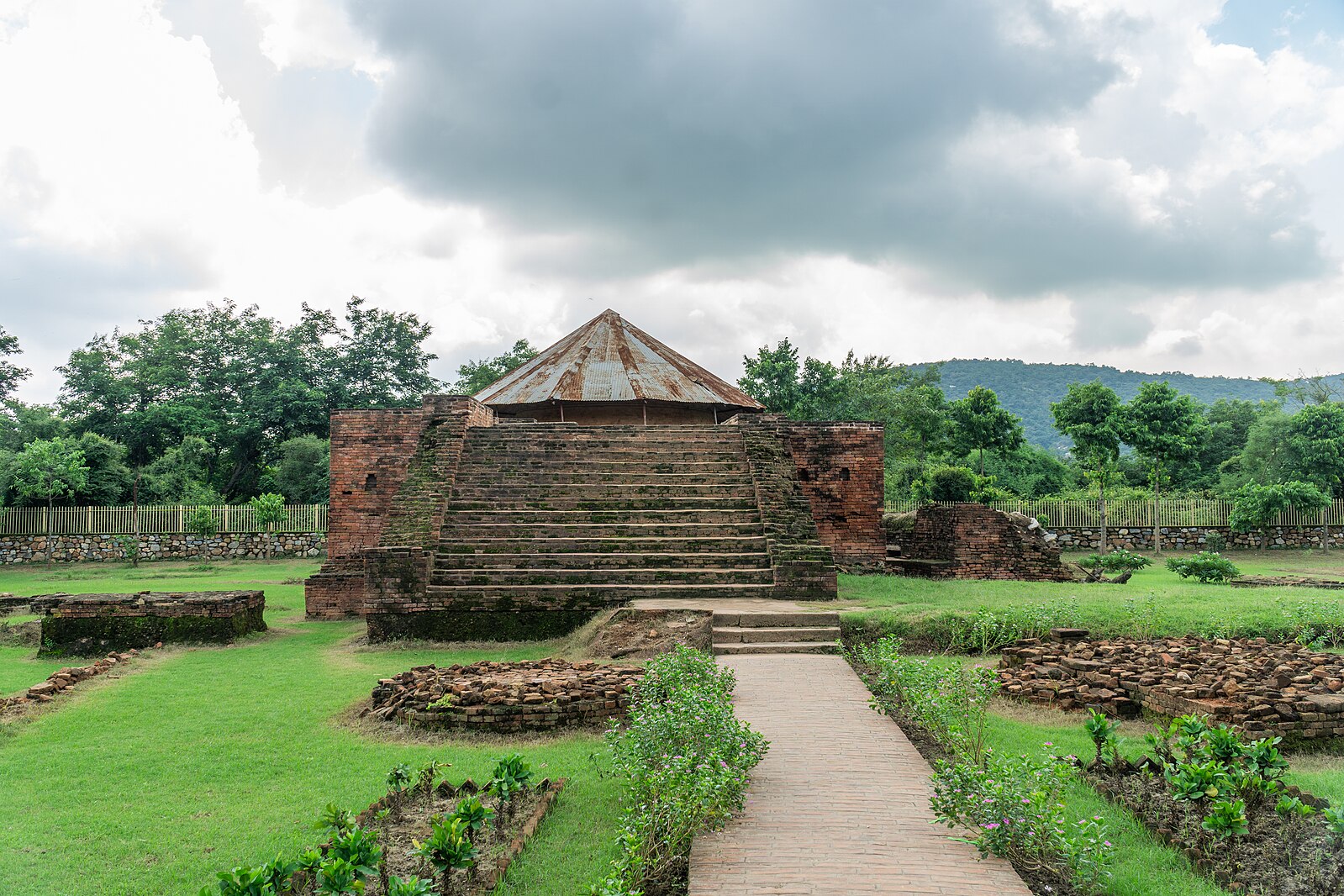 Temple Architecture: Time and Stages of Development | Enlite Cafe